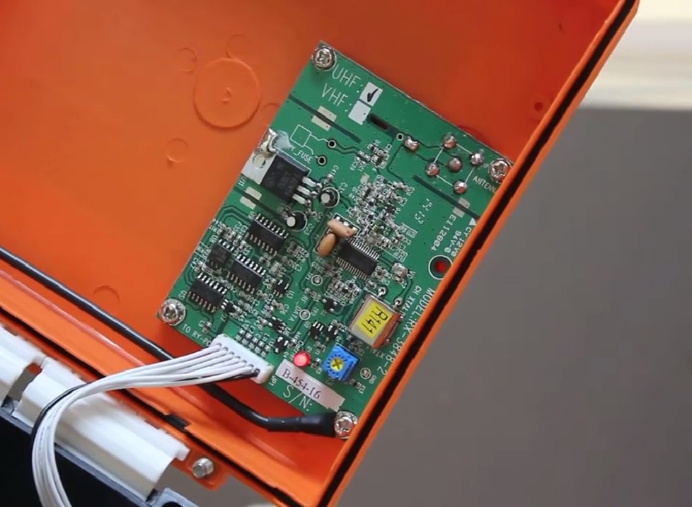 Cách thay thế tay bấm điều khiển từ xa Saga1-L10 cho cầu trục